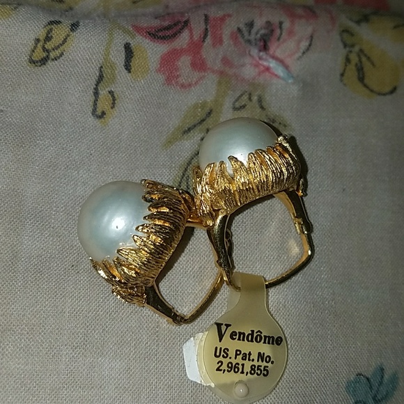 Vendome | Jewelry | One Vintage Vendome Ring Pm26 | Poshmark